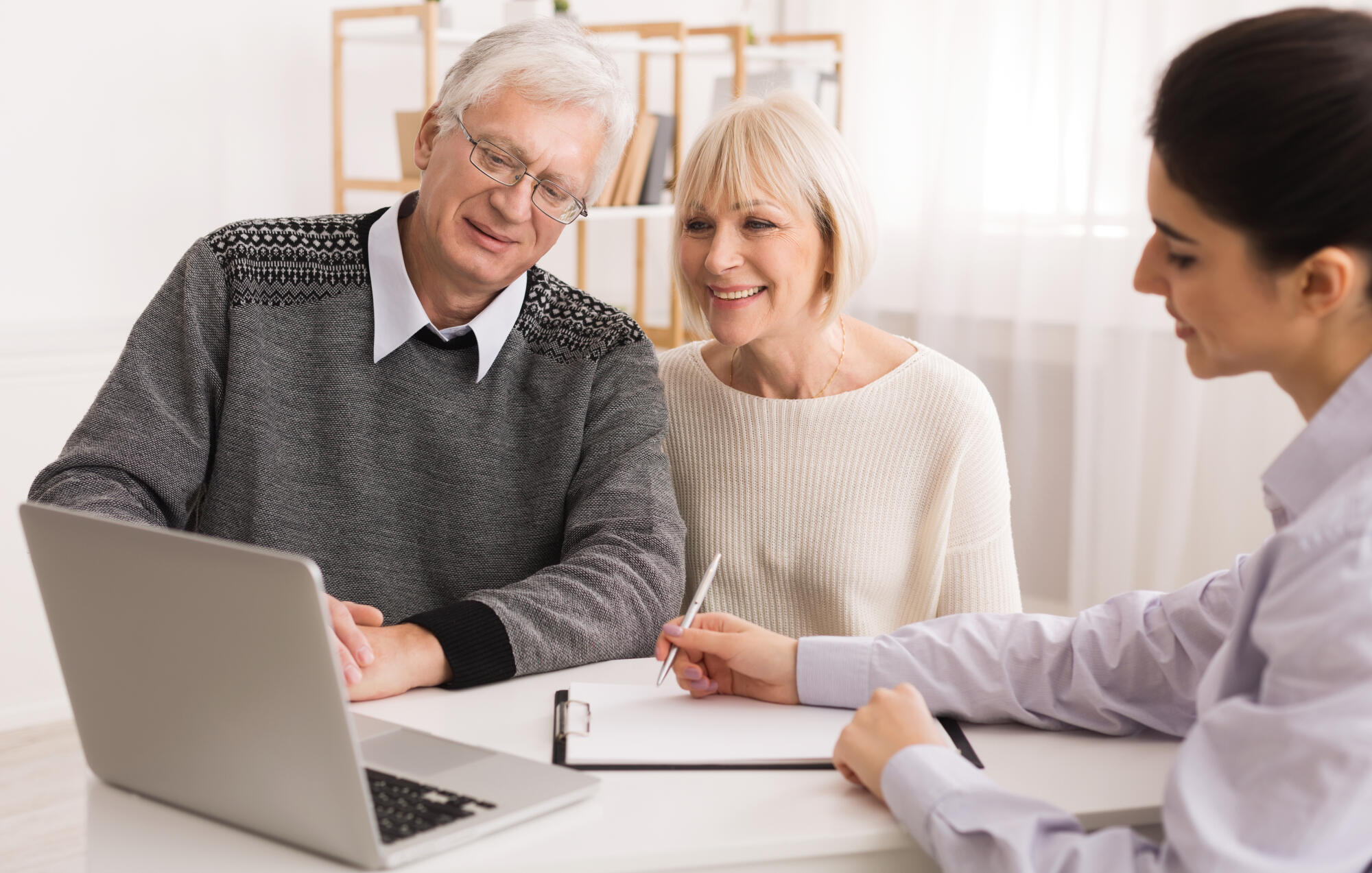 4 Key Considerations for Older Couples When Passing Assets to Heirs